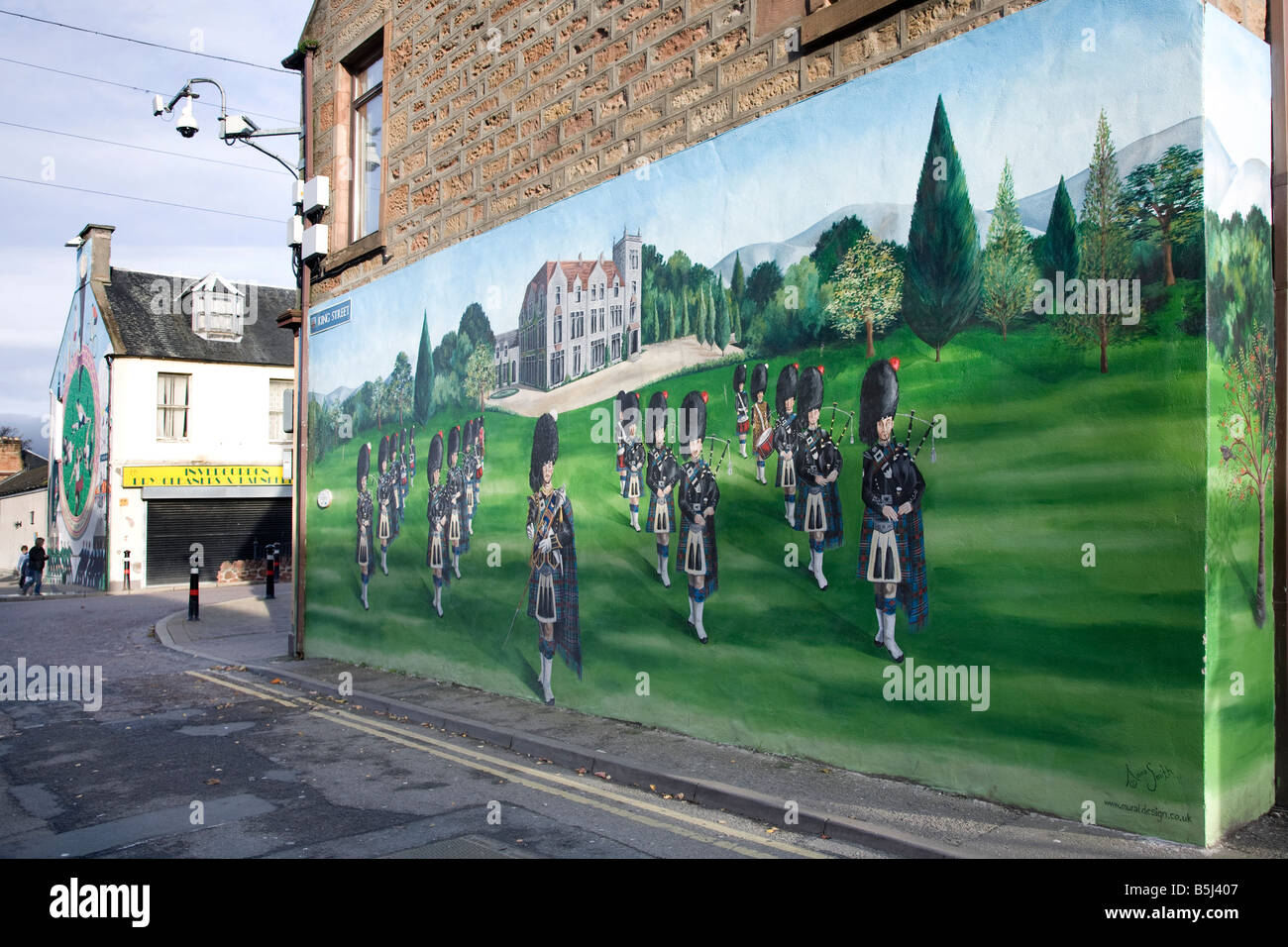 Scottish Pipe Band, drummers and pipers mural artwork. Invergordon off ...