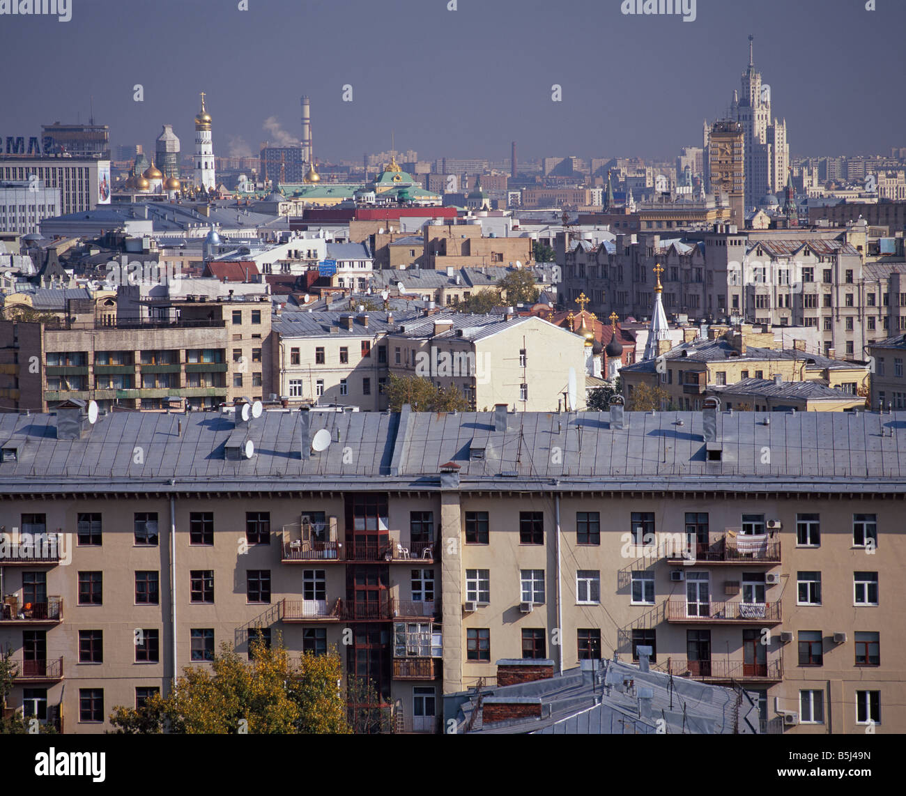 Moscow roofs hi-res stock photography and images - Alamy