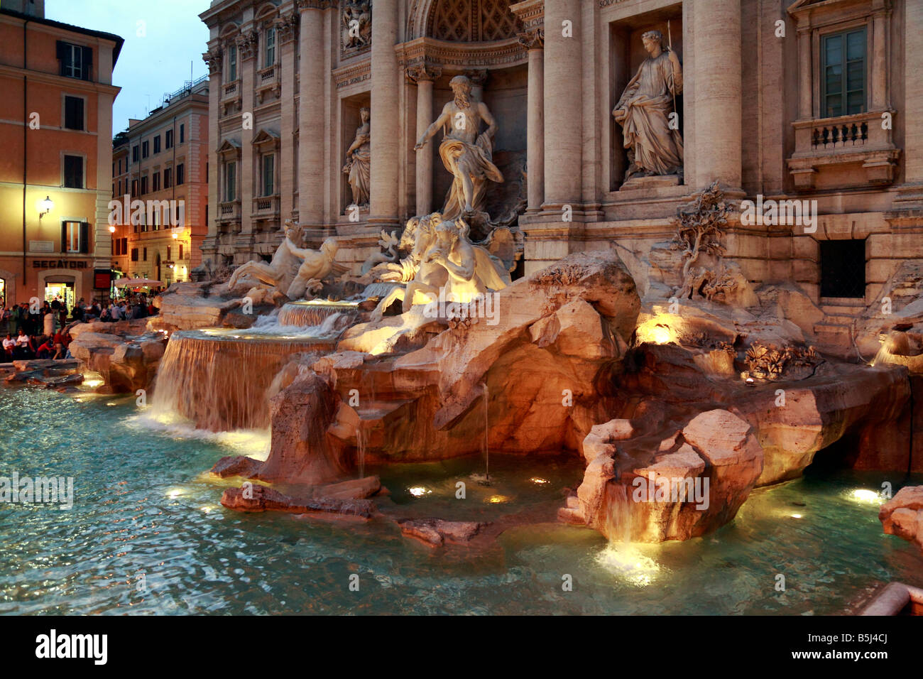 Evening at the Trevi Fountain in the Piazza di Trevi Rome Italy Stock ...