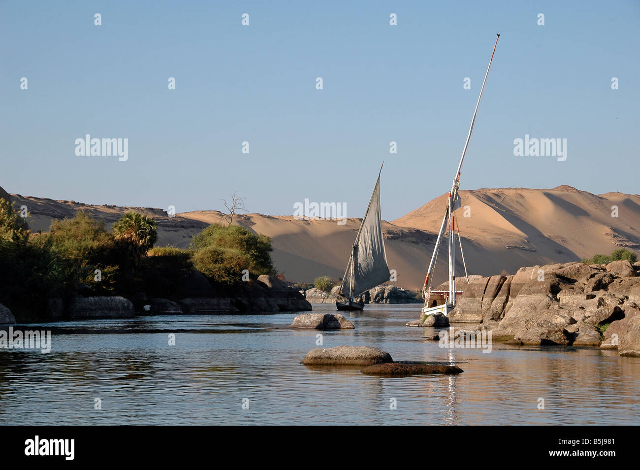 First cataract of the nile hi-res stock photography and images - Alamy