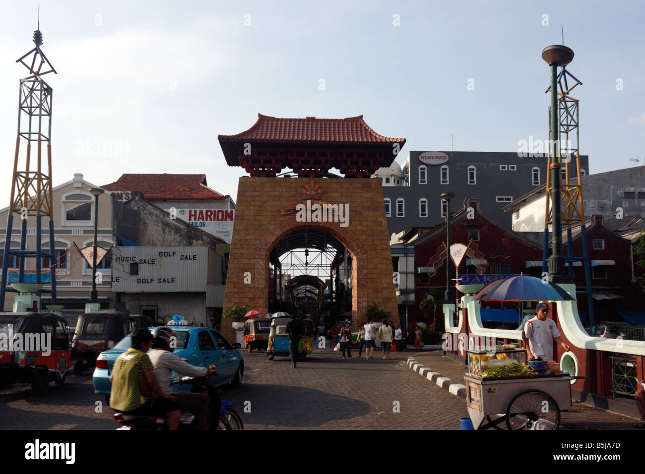 Entrance Gate to Pasar Baru Shopping District in Jakarta Stock Photo ...
