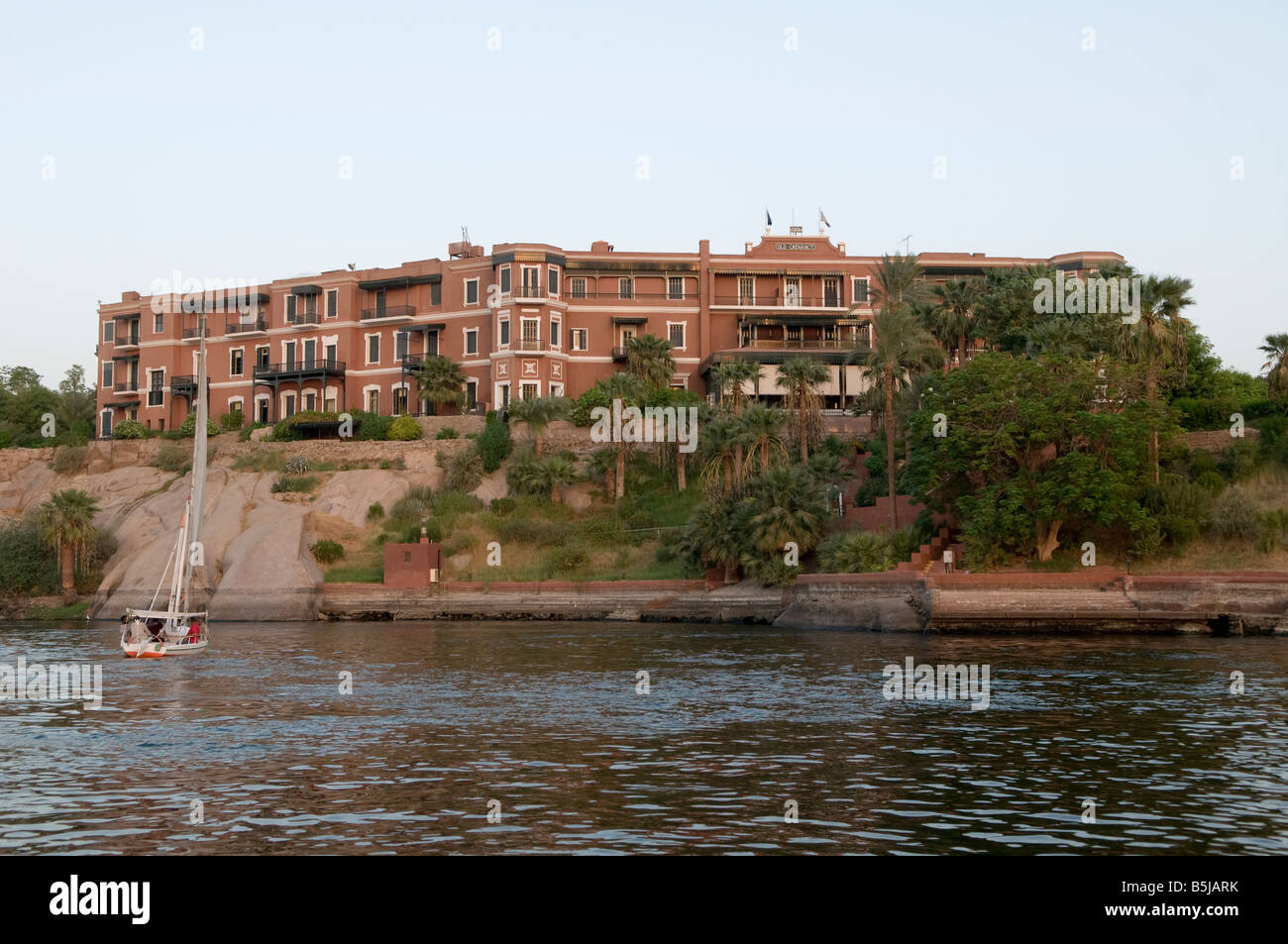 Sofitel legend old cataract aswan egypt hi-res stock photography and ...