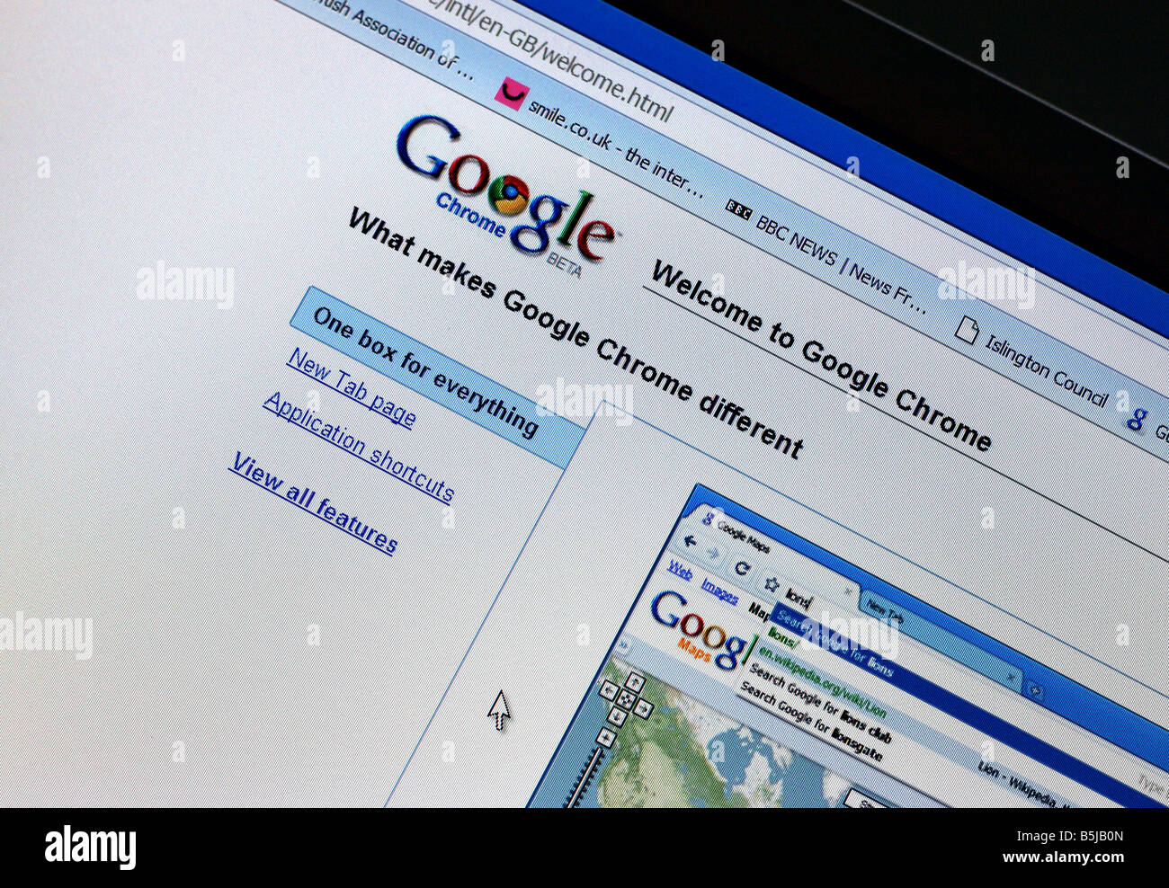 Google chrome logo hi-res stock photography and images - Alamy