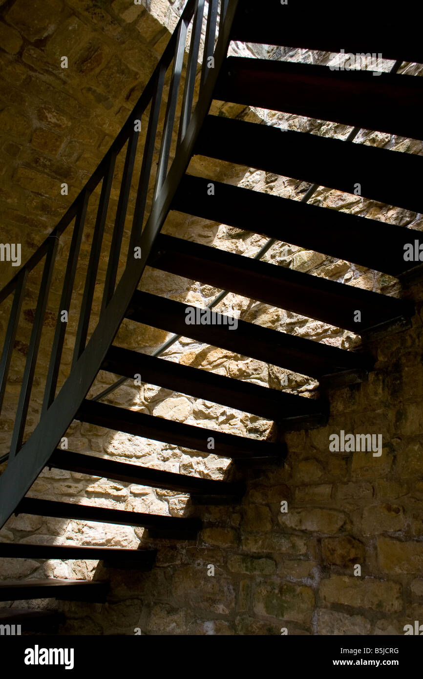 Cellar stairs hi-res stock photography and images - Alamy