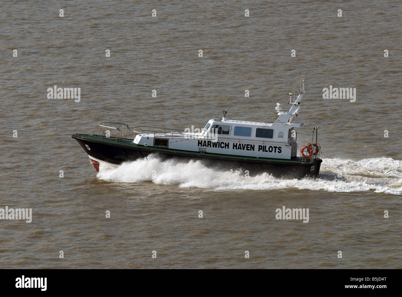 Fast pilots boat hi-res stock photography and images - Alamy