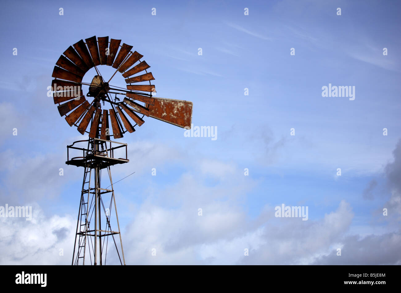 Windmill and sky hi-res stock photography and images - Alamy