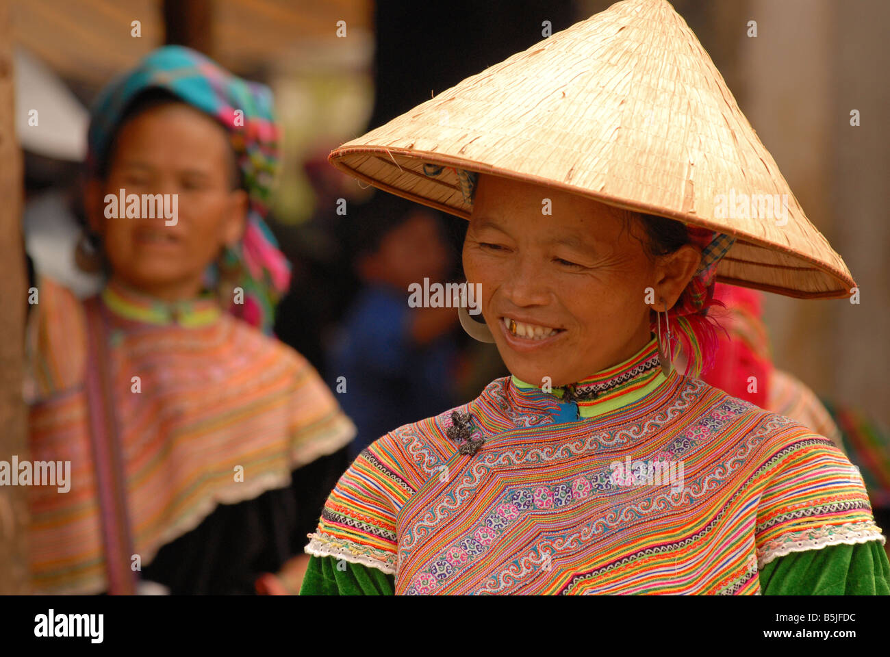 Flower Hmong Woman Bac Ha Market Northern Vietnam Stock Photo - Alamy