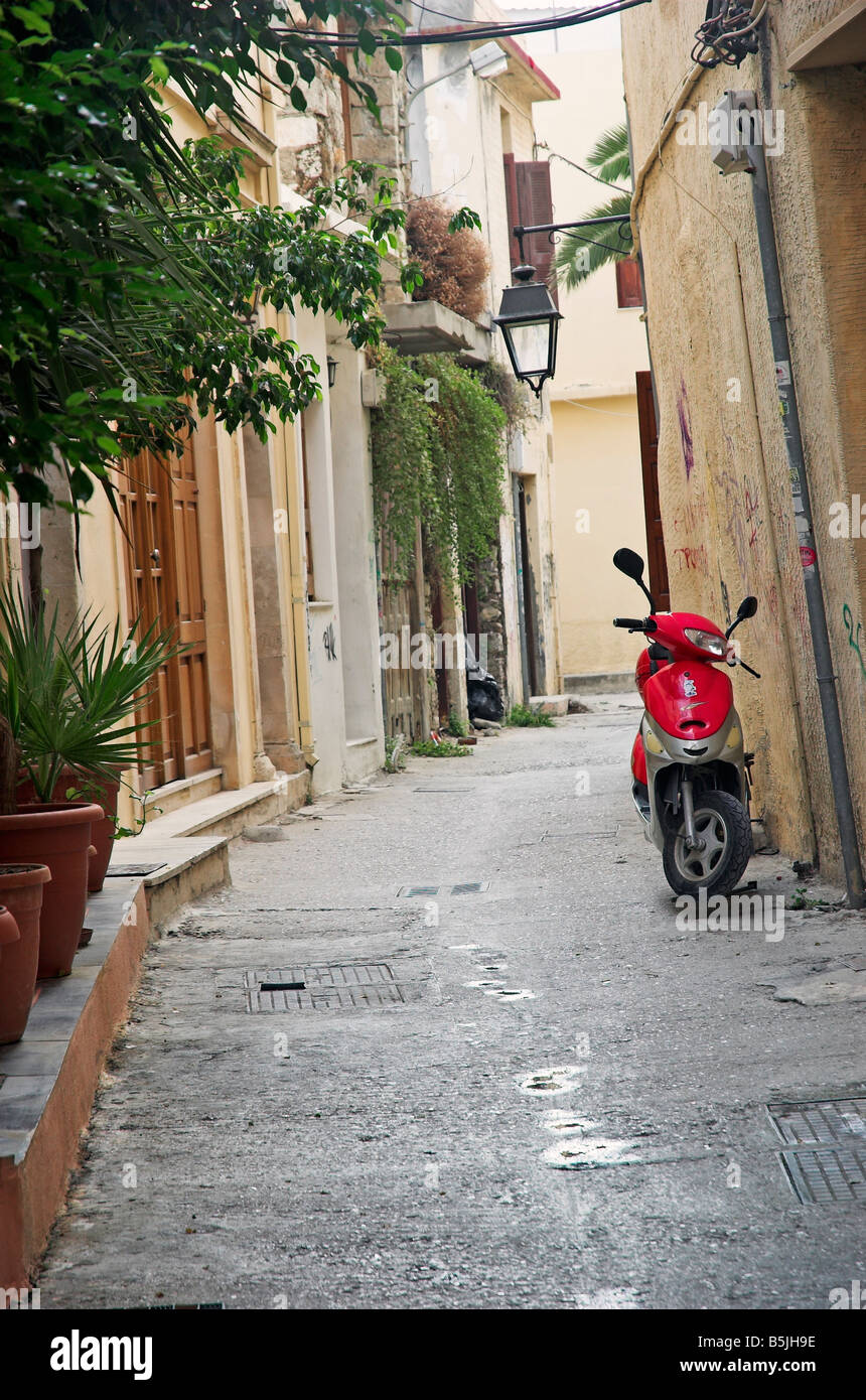 Red building in crete hi-res stock photography and images - Alamy