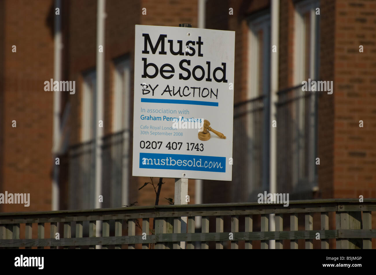 Auction Block High Resolution Stock Photography and Images - Alamy