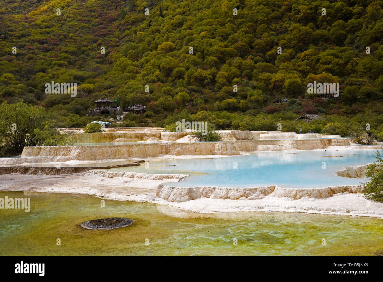 Five Colour Pool travertine calcite terrace in Huanglong Sichuan ...