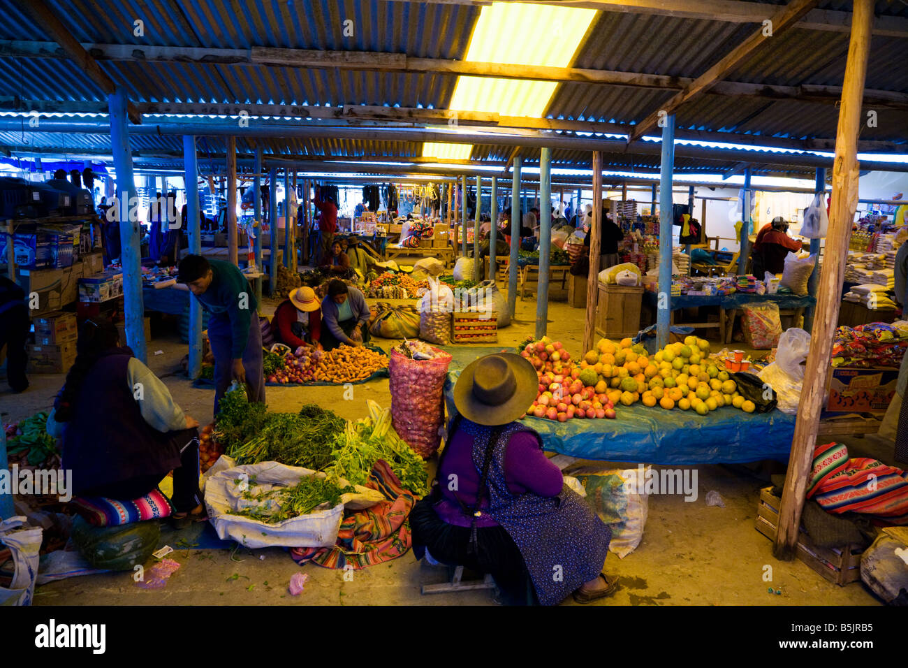 At a market Stock Photo - Alamy