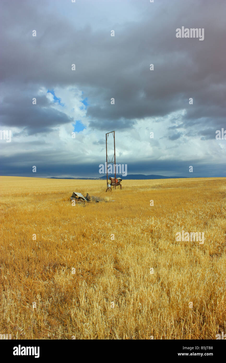 water pump on the mid north flinders ranges with high resolution ...
