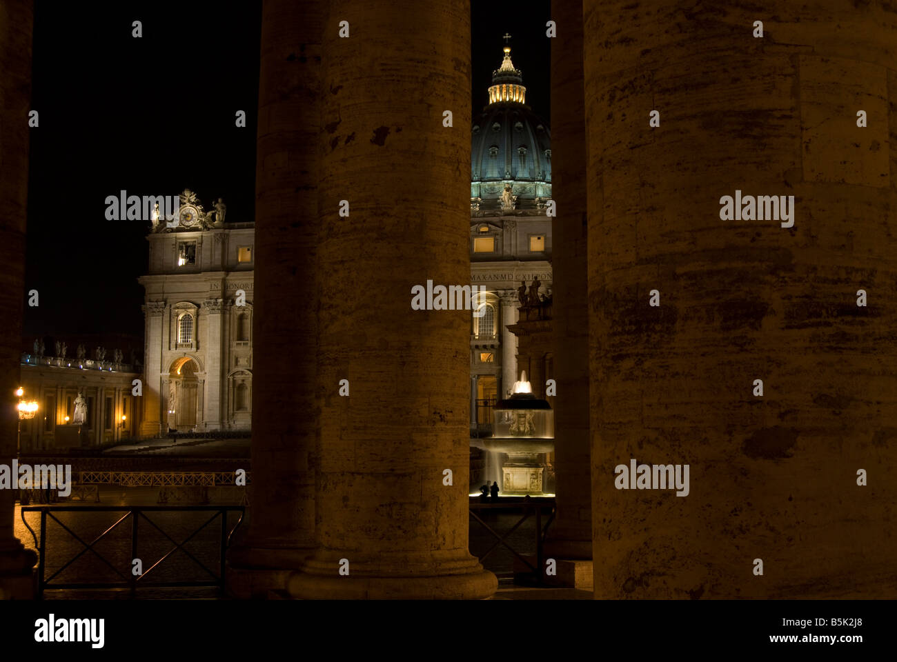 Vatican city shrine hi-res stock photography and images - Alamy