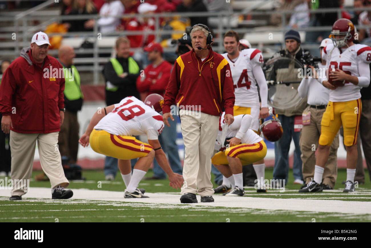 Southern Cal head football coach, Pete Carroll, patrols the sidelines ...