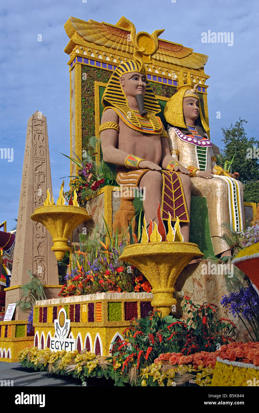 Rose Parade Float "Celebrating Treasures of Egypt" Past Presidents ...
