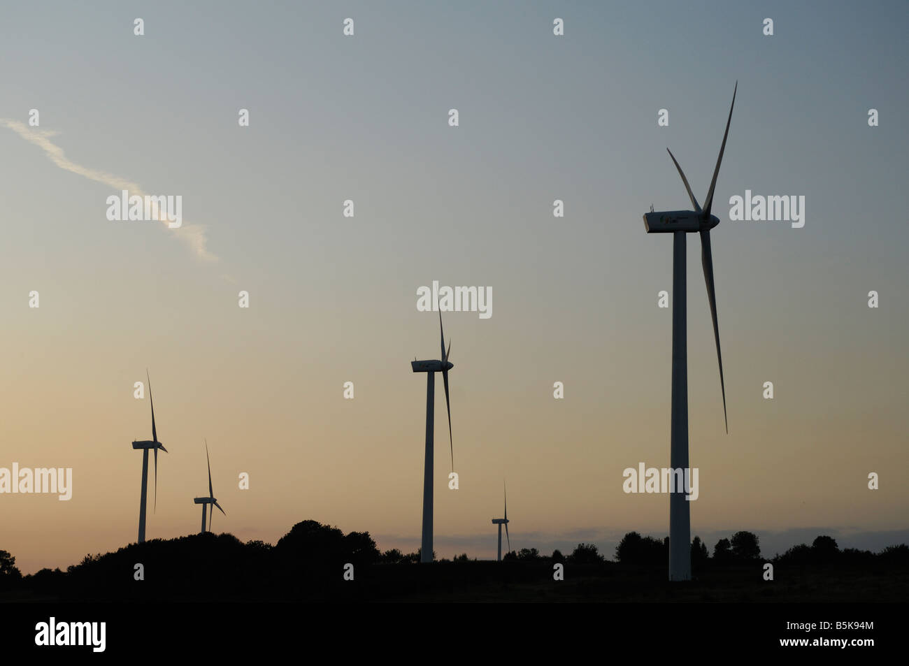 Turbines on wind farm sunset hi-res stock photography and images - Alamy