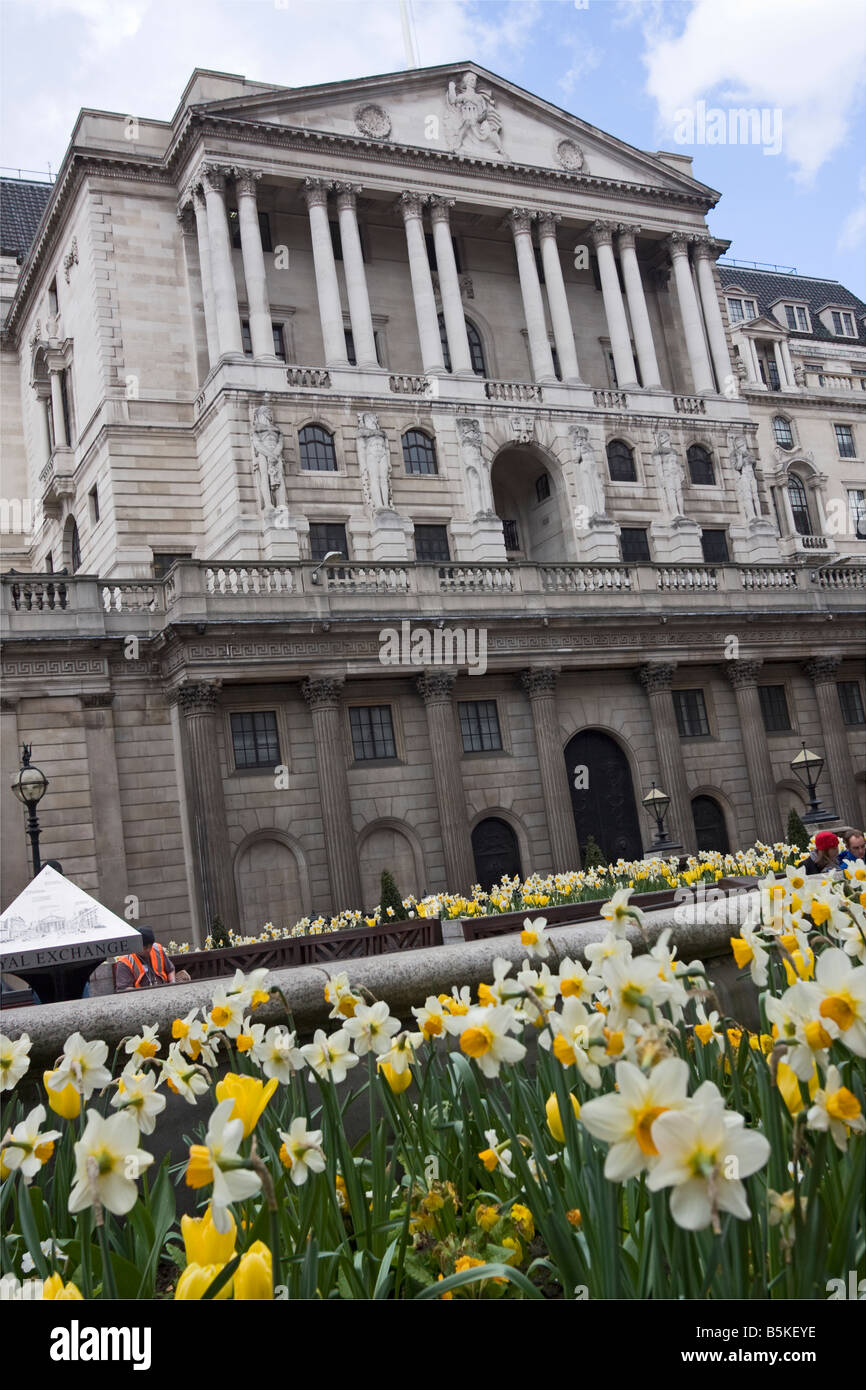 Bank of england threadneedle street hi-res stock photography and images ...