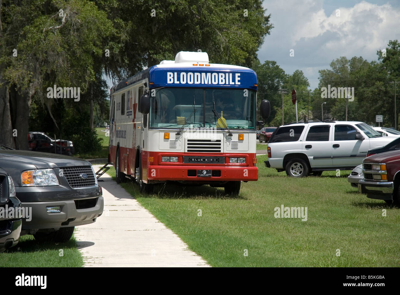 Bloodmobile hi-res stock photography and images - Alamy