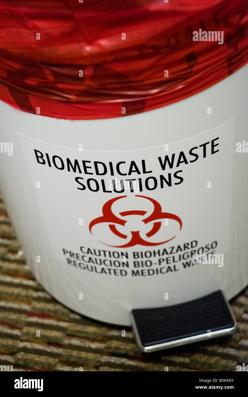 biological waste receptacle in doctors office Stock Photo - Alamy