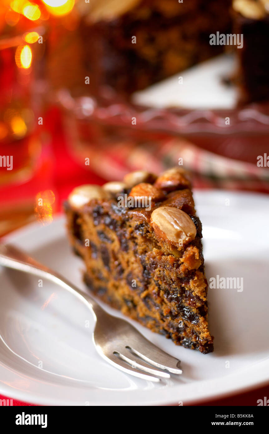 Dundee cake hi-res stock photography and images - Alamy