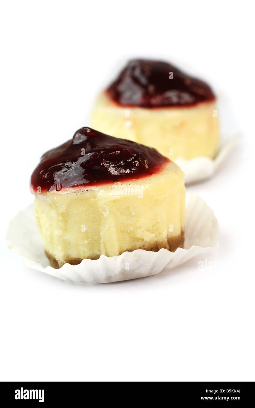 Cheesecake with fruit jam topping Stock Photo - Alamy