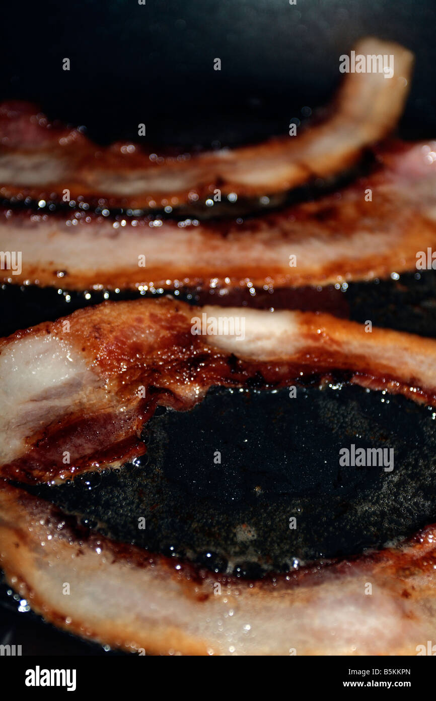 4 bacon strips hi-res stock photography and images - Alamy