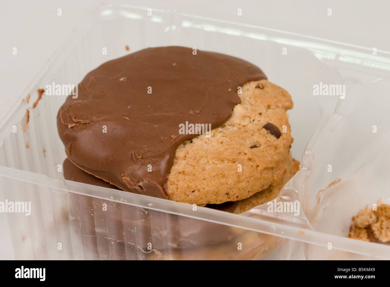 Chip container hi-res stock photography and images - Alamy