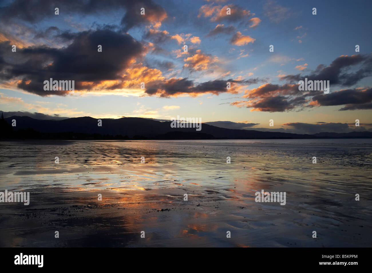 Pohara Beach New Zealand Stock Photos & Pohara Beach New Zealand Stock ...