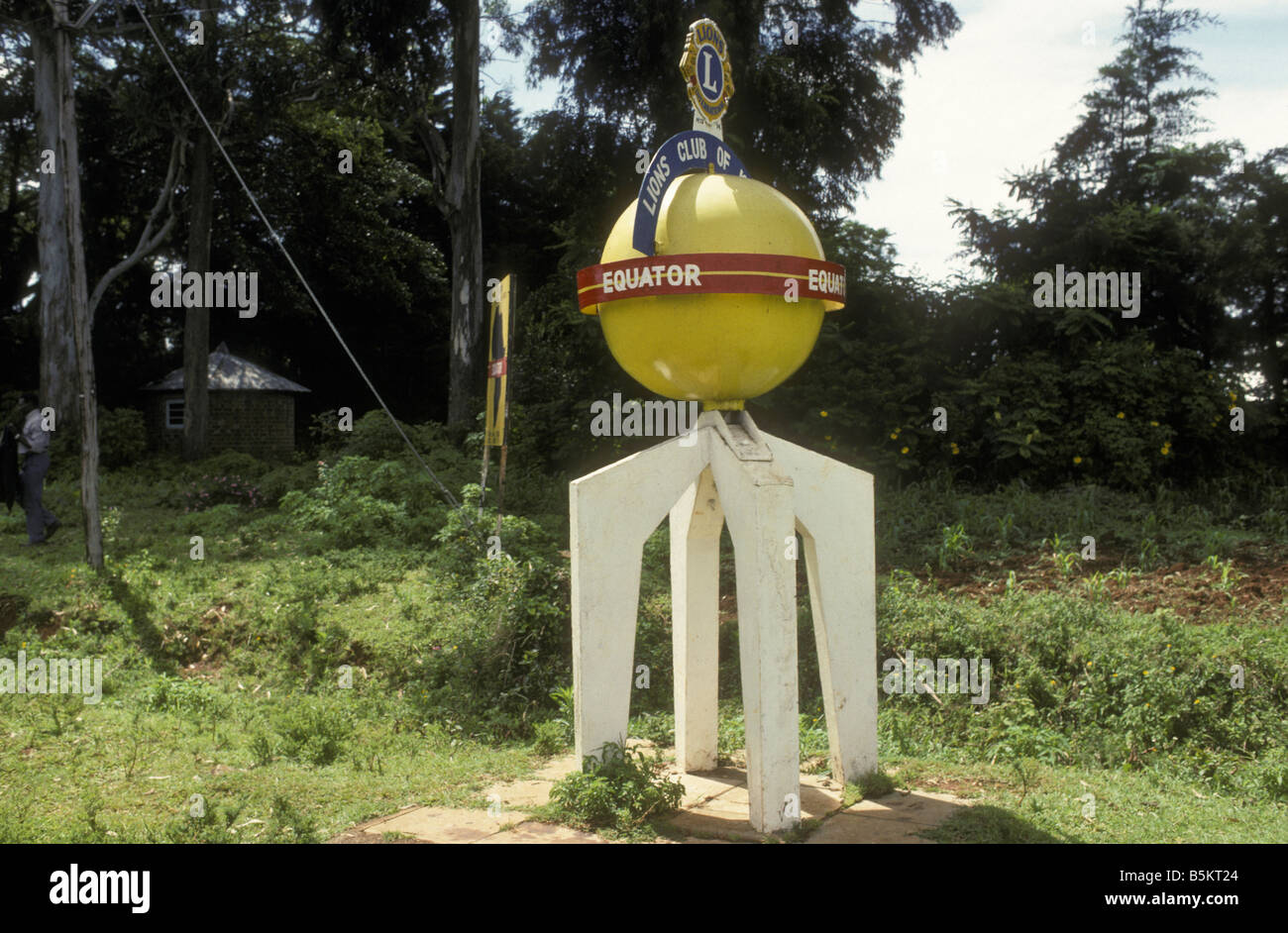 Equator sign kisumu kenya hi-res stock photography and images - Alamy