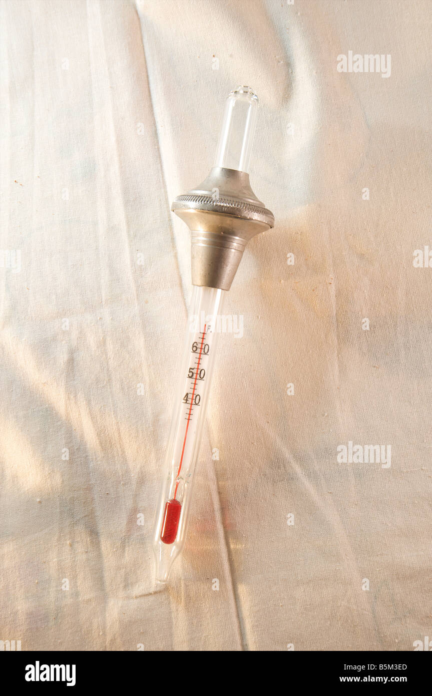 Floating thermometer hi-res stock photography and images - Alamy