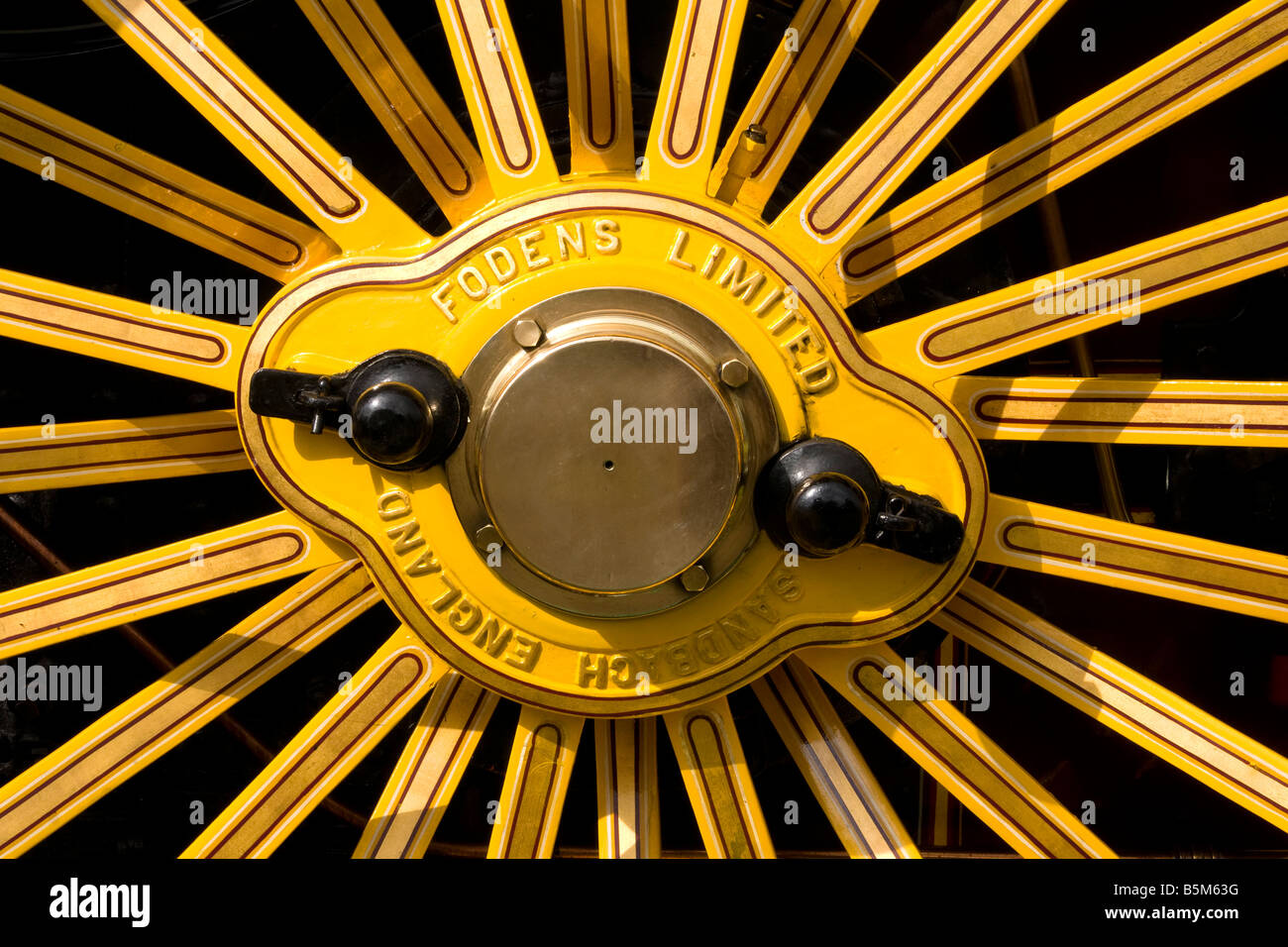 detail of foden traction engine wheel Stock Photo - Alamy