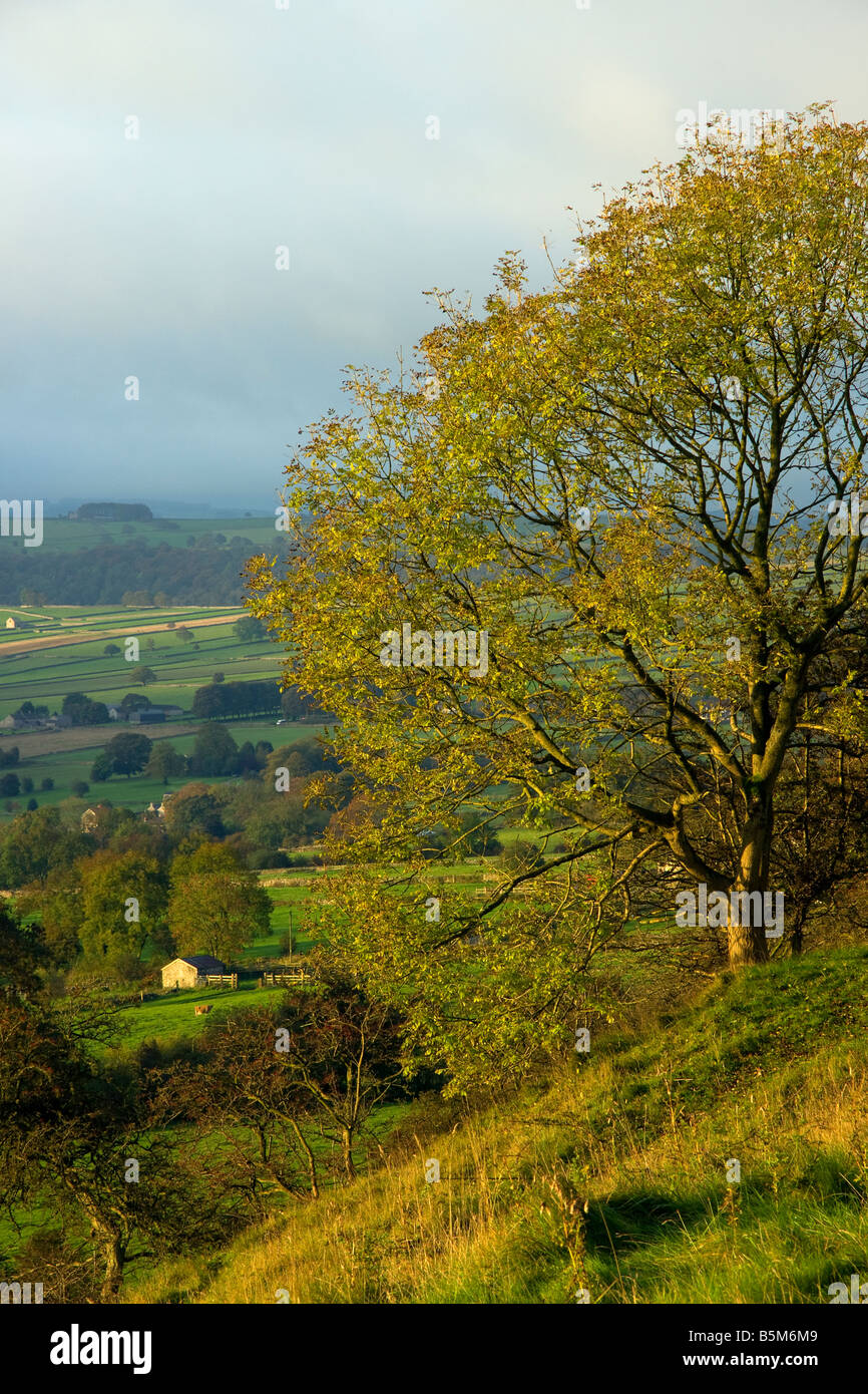 Longstone edge peak district hi-res stock photography and images - Alamy