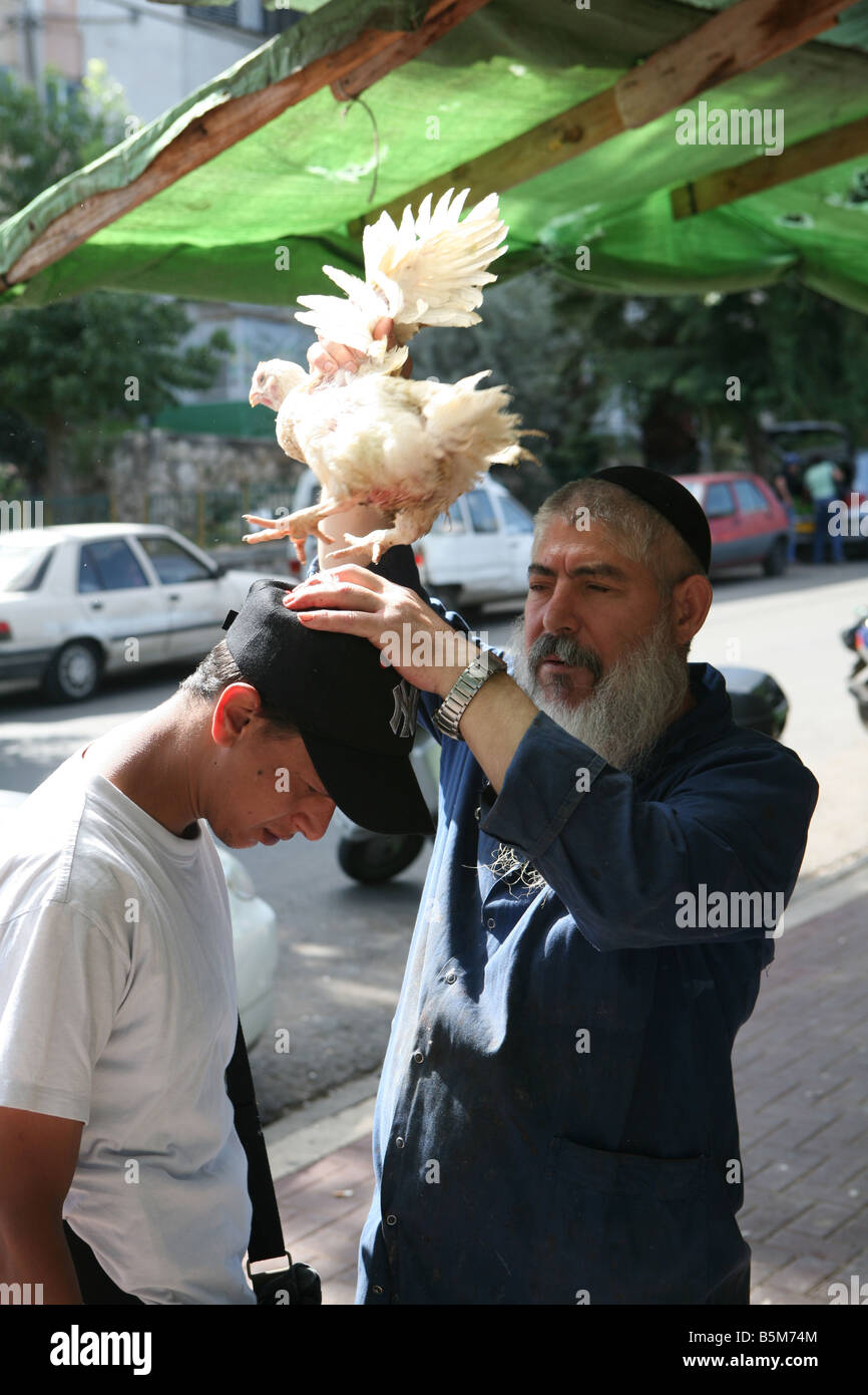 Kaparot Yom Kipur Stock Photo - Alamy