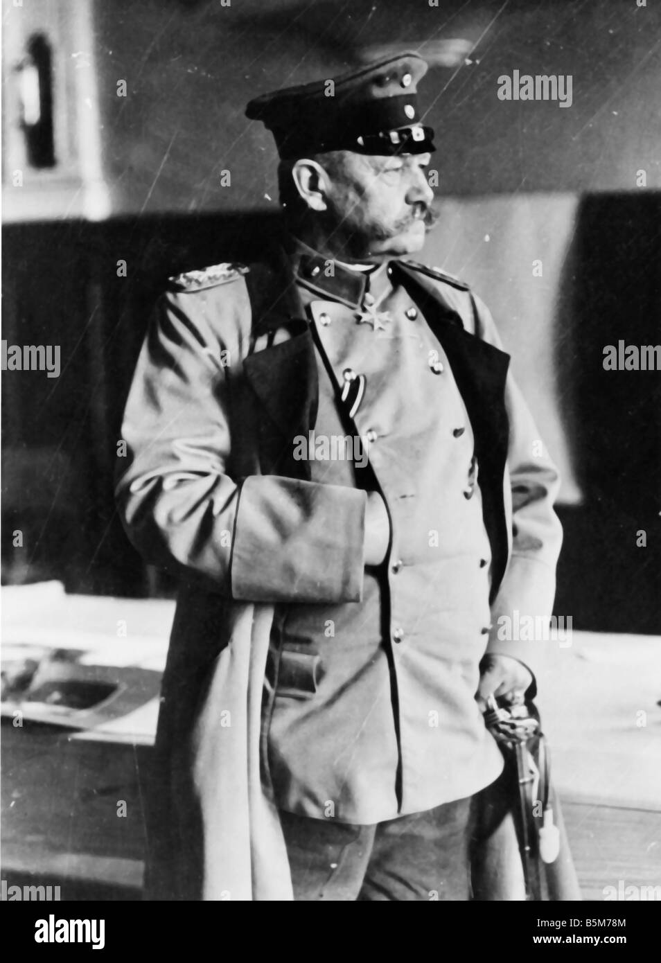 World war 2 portrait hi-res stock photography and images - Alamy