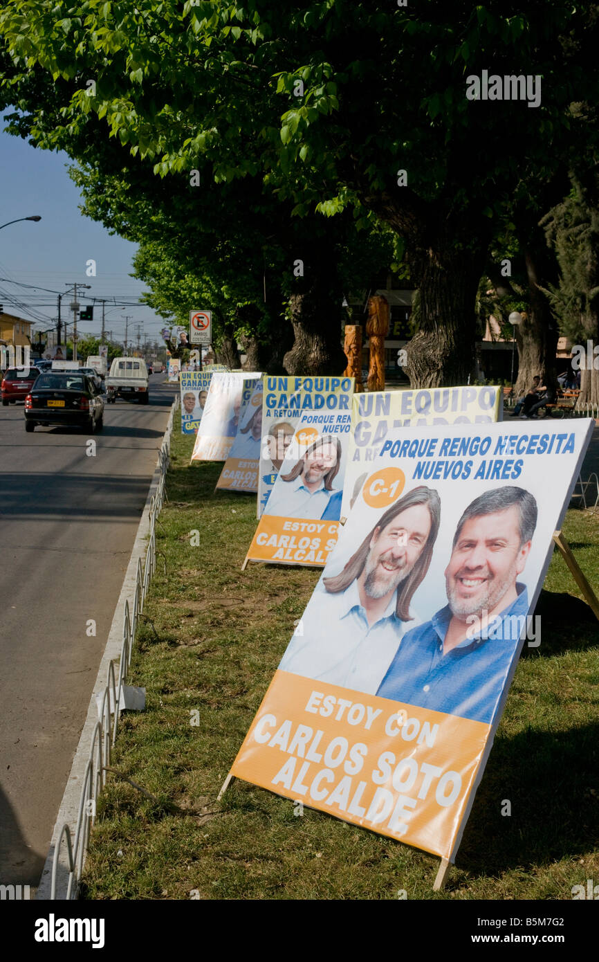 Vote in chile hi-res stock photography and images - Alamy