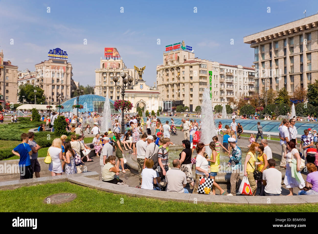 Independence day - Maidan Nezalezhnosti (Independence Square), Kiev ...