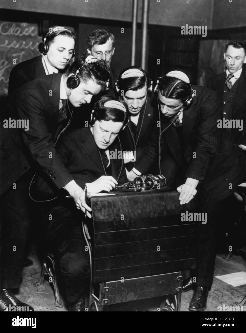 Radio operator hi-res stock photography and images - Alamy