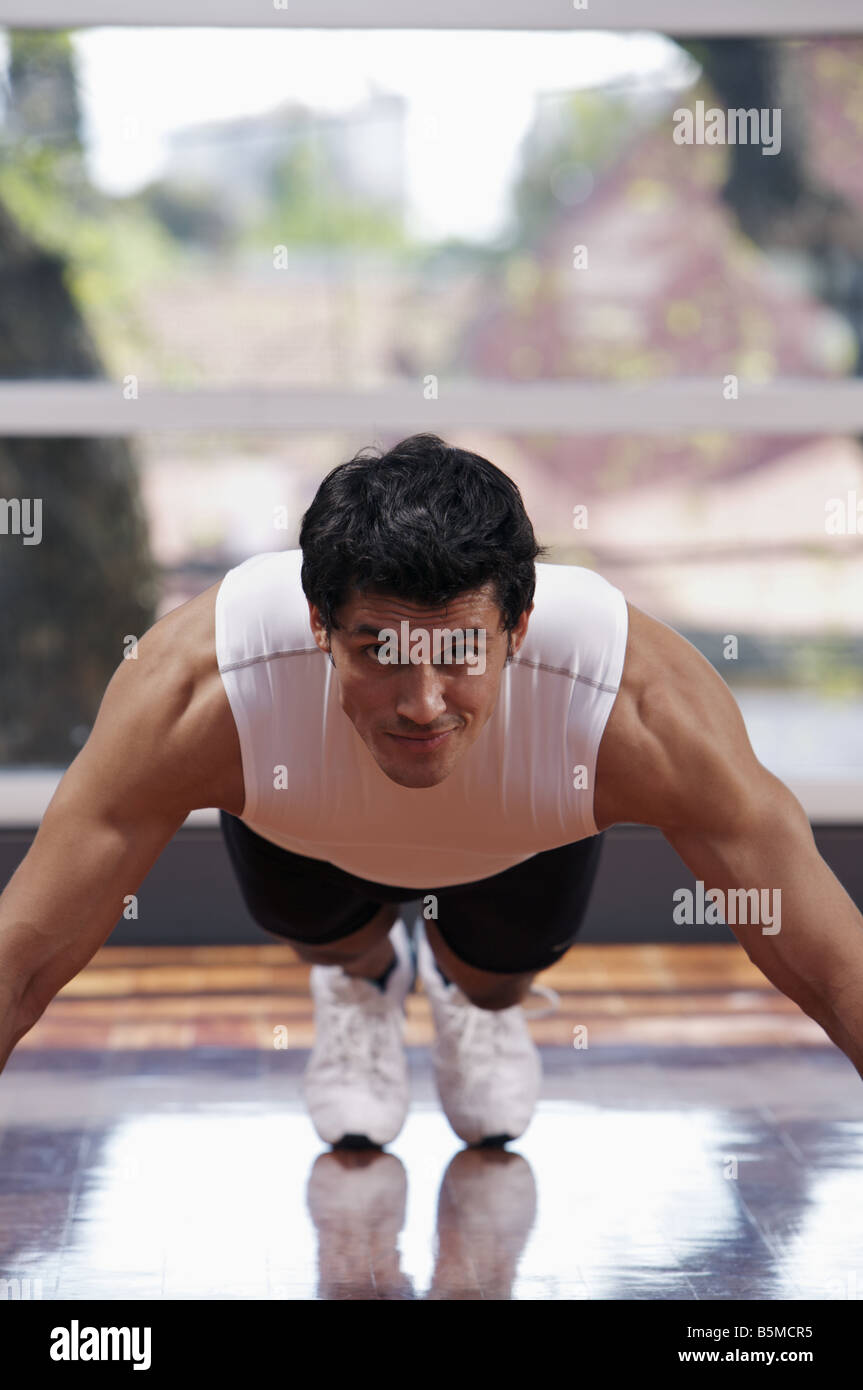 A man doing push ups Stock Photo - Alamy