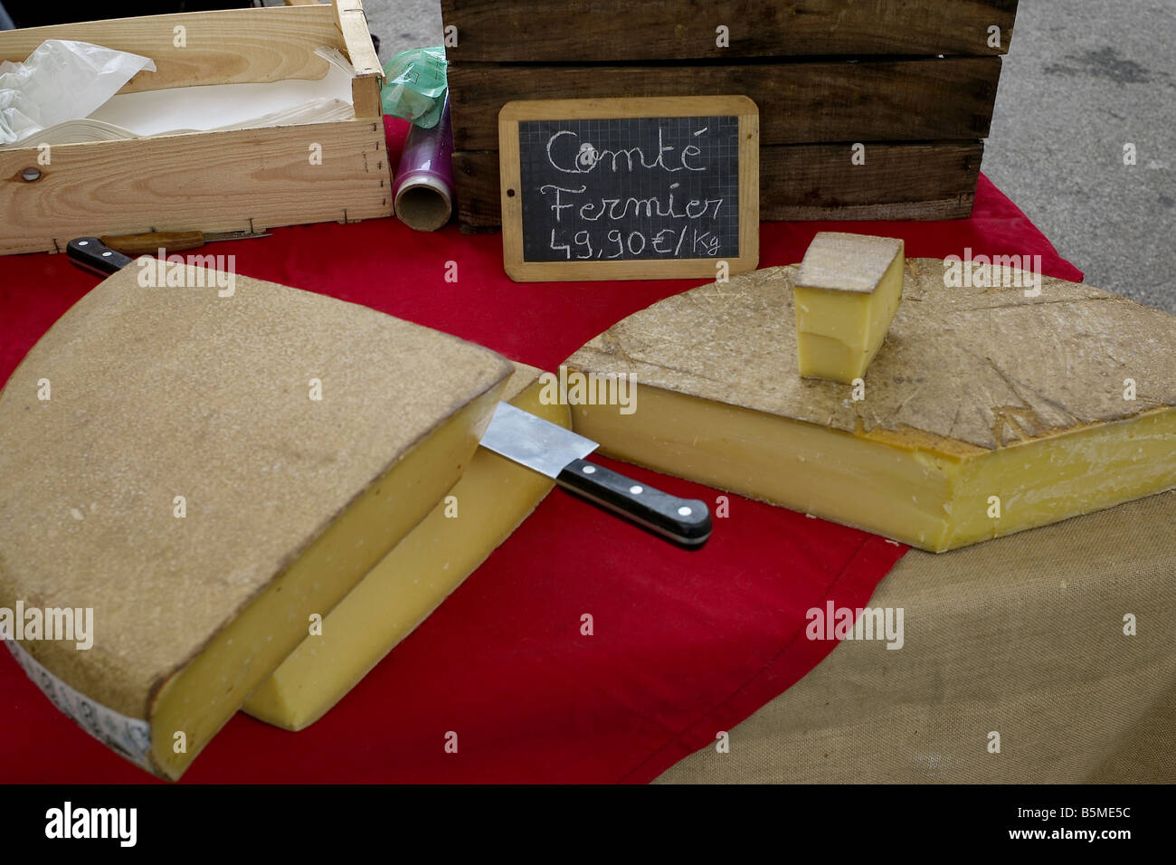 Comte fermiere cheese,French street market,food shopping Stock Photo ...