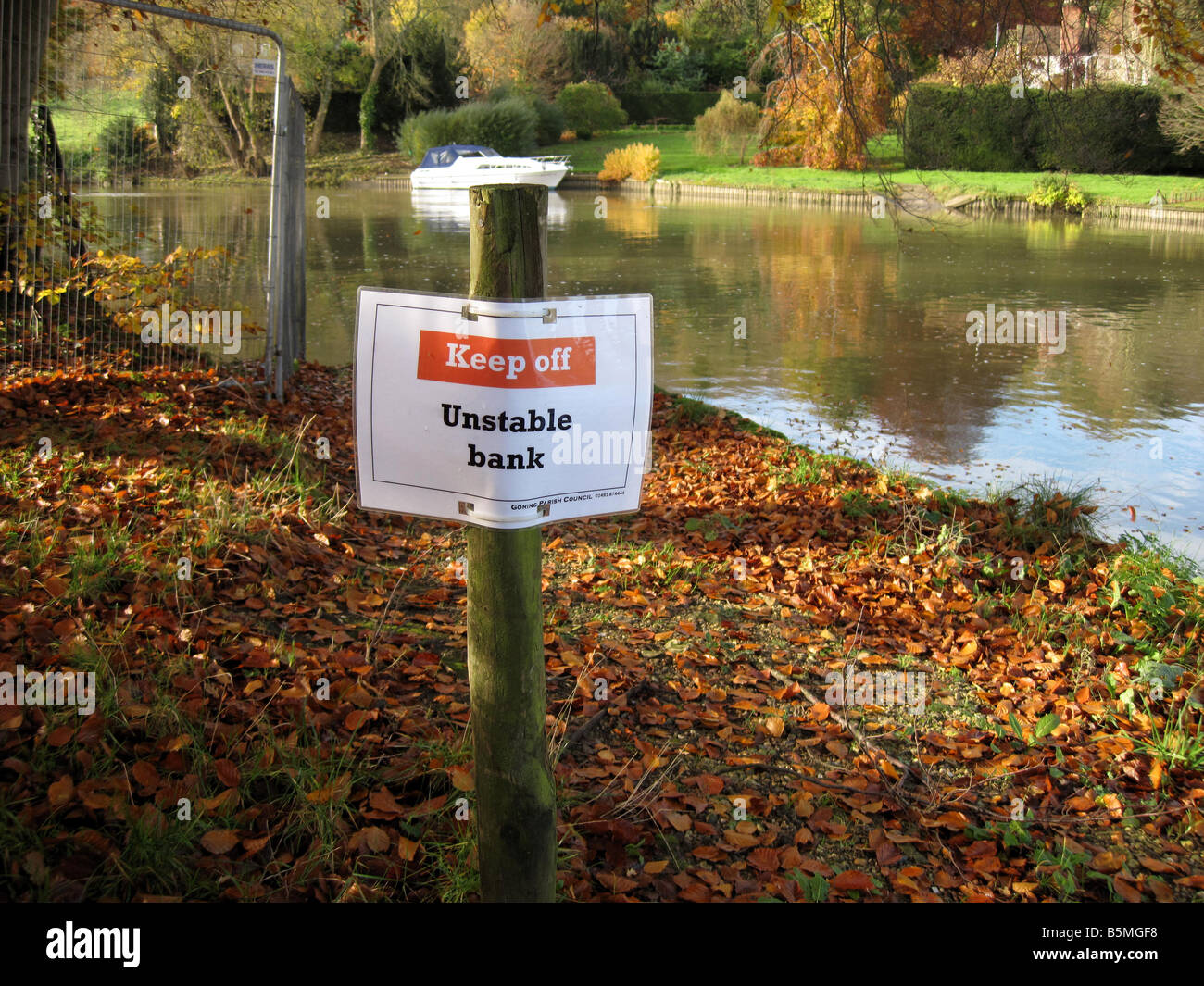Unstable Bank Sign on River Thames Stock Photo - Alamy