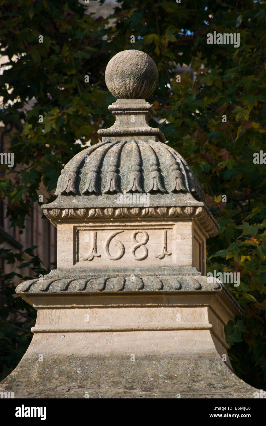 Stone cap hi-res stock photography and images - Alamy