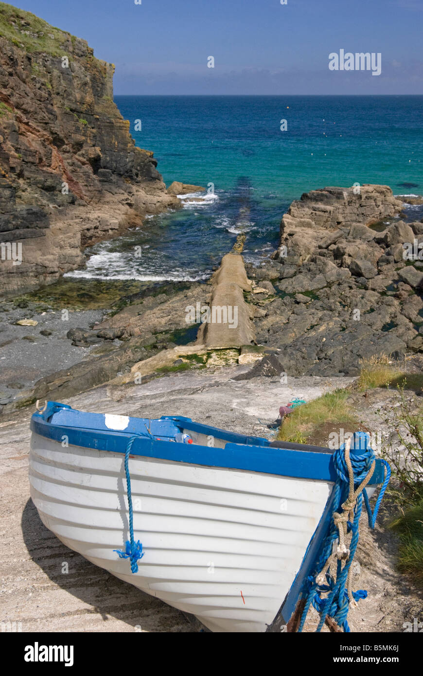 Church Cove, Cornwall Stock Photo - Alamy
