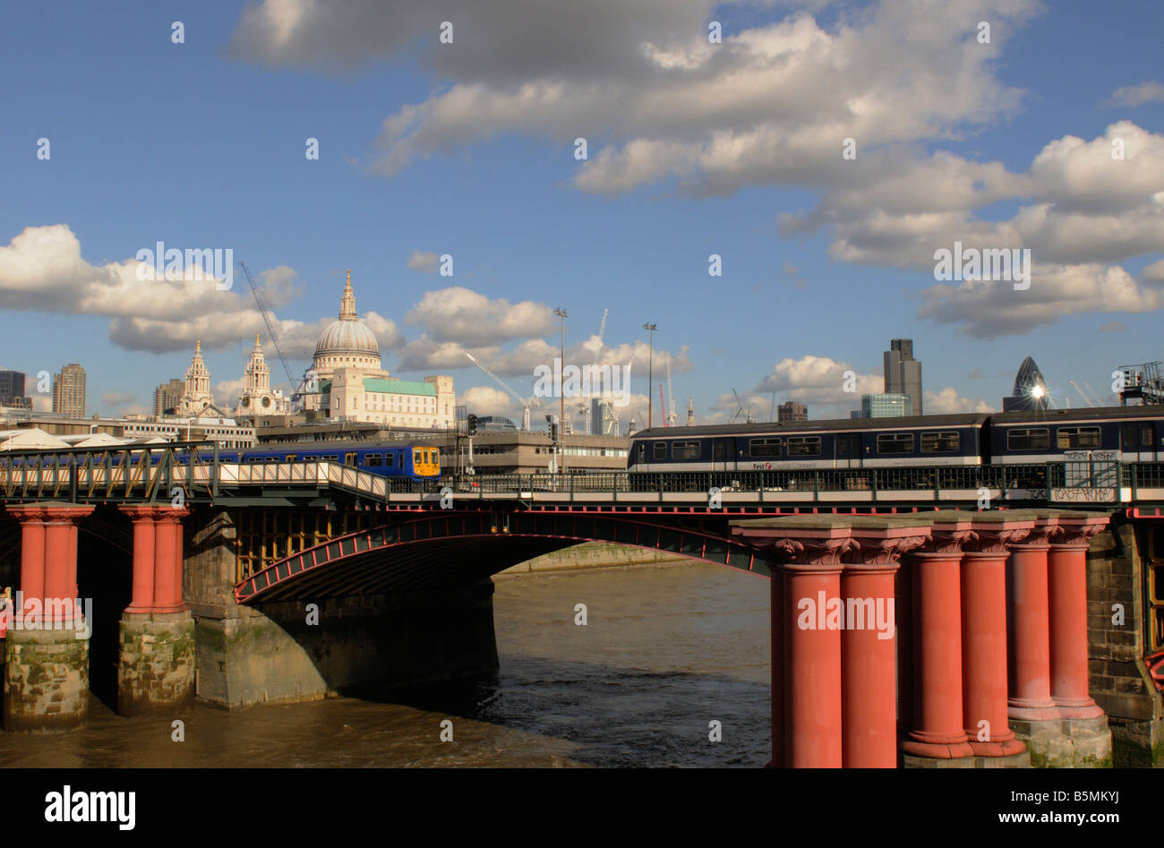Train crossing Blackfriars Bridge London UK Stock Photo - Alamy