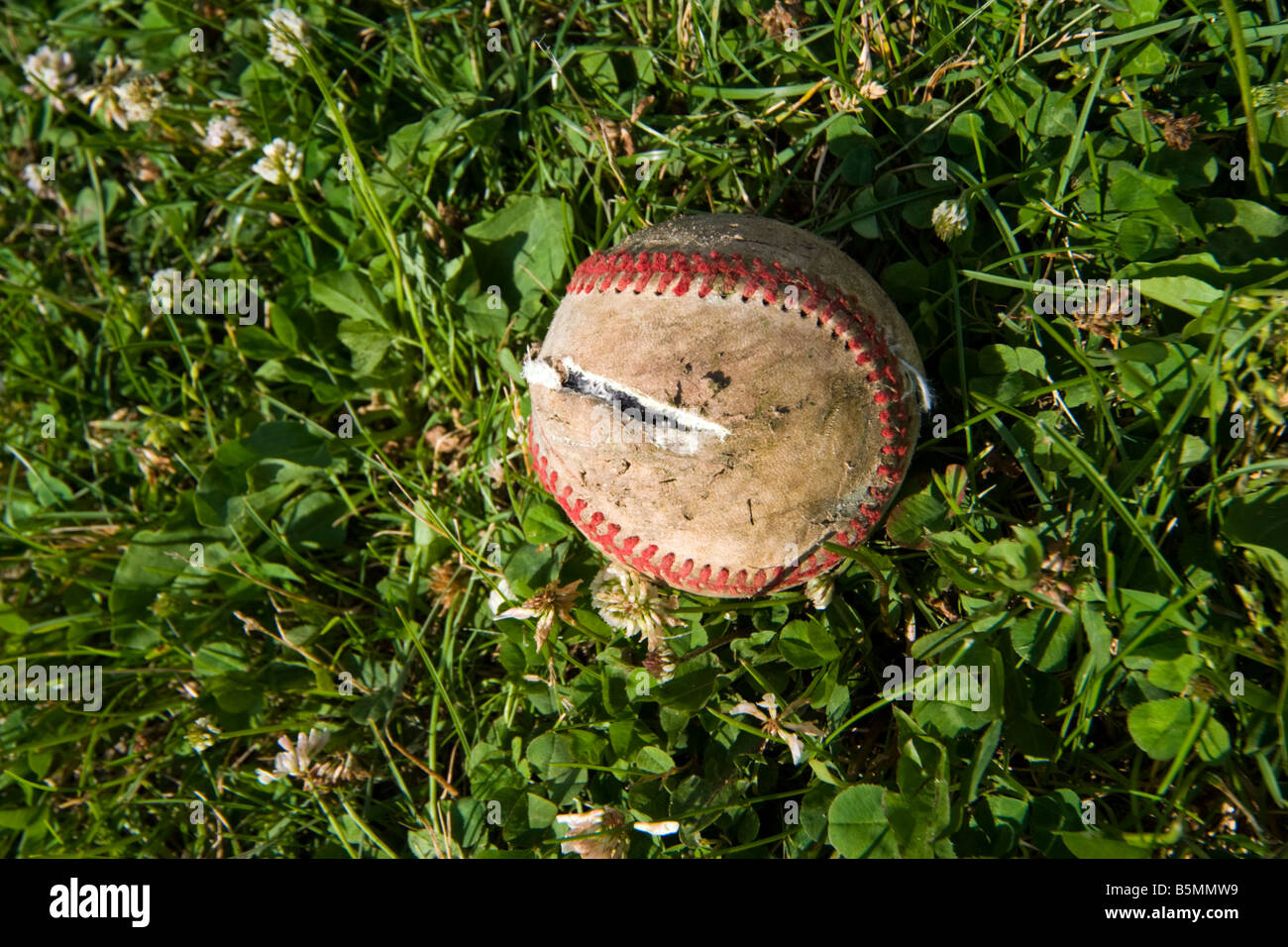 Old worn out baseball hi-res stock photography and images - Alamy
