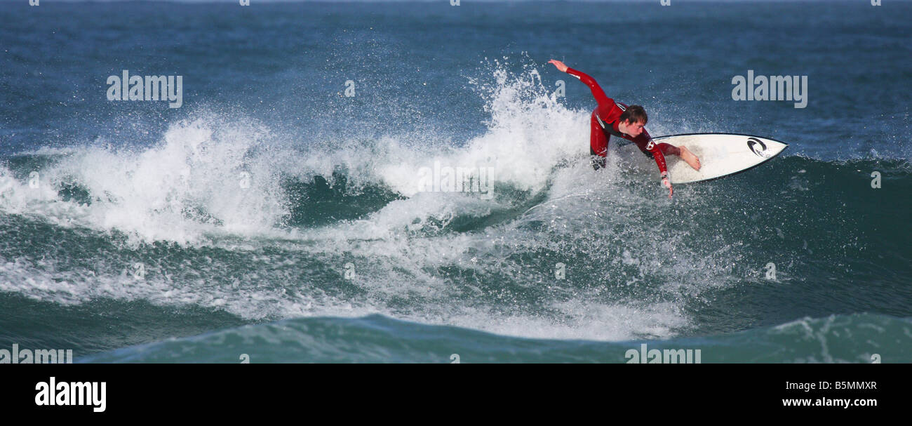 Summer Waves Newquay High Resolution Stock Photography and Images - Alamy