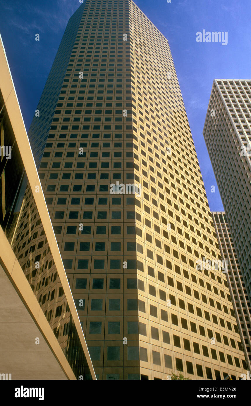 Downtown Houston TX skyscraper, golden colored with skywalk Stock Photo ...