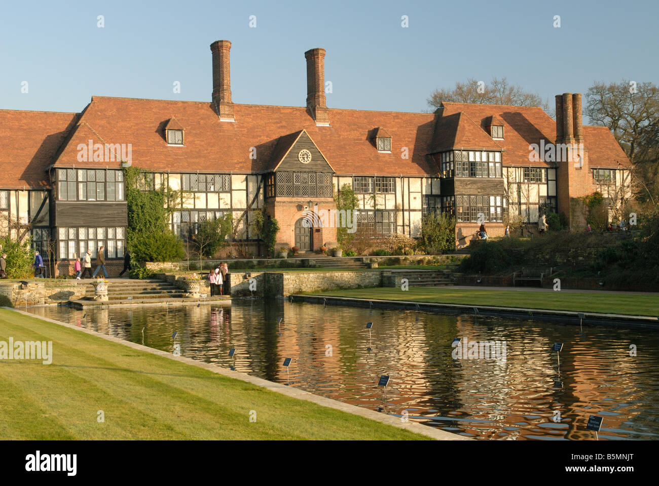 Wisley hi-res stock photography and images - Alamy