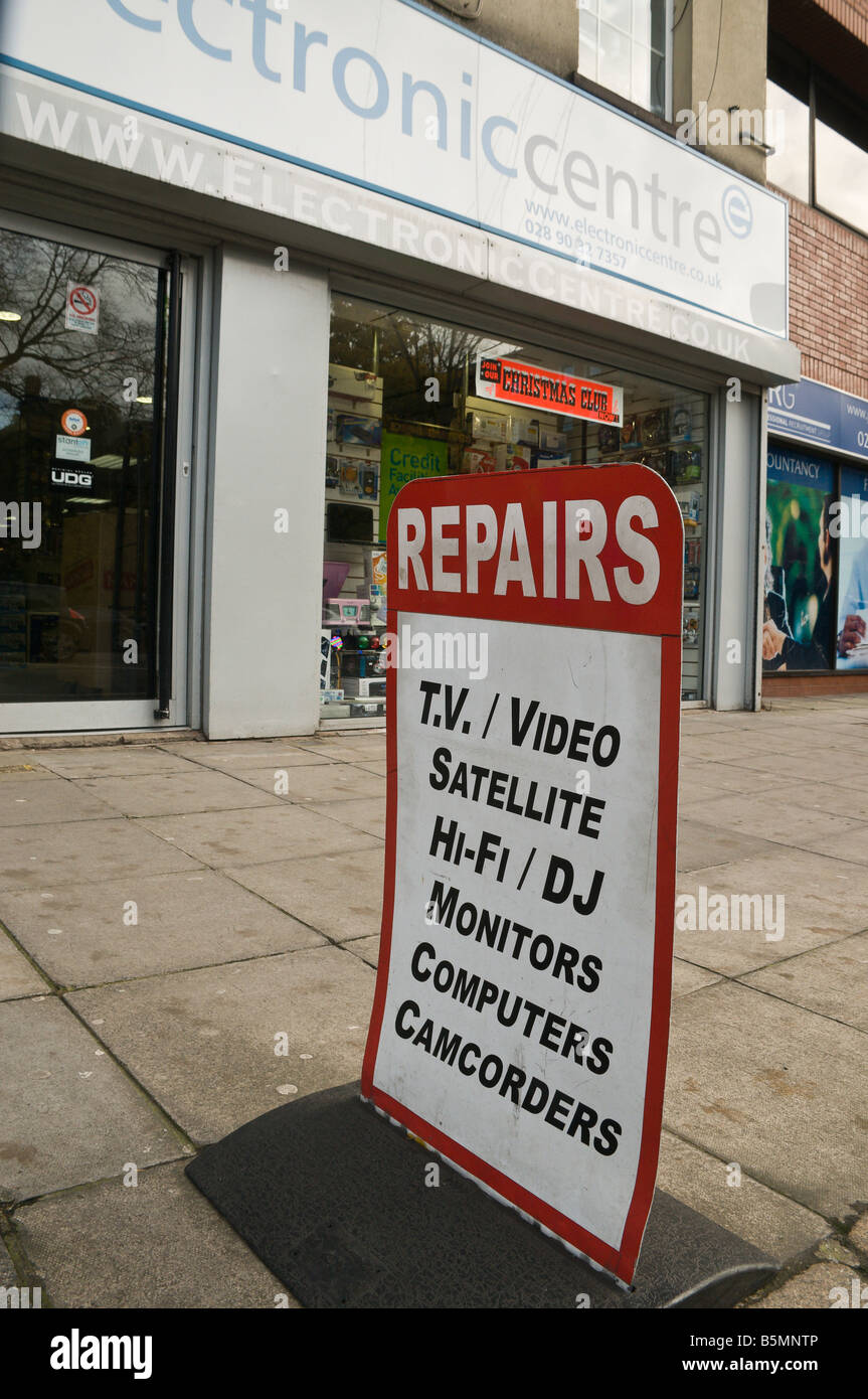 Electronic Goods High Resolution Stock Photography and Images - Alamy