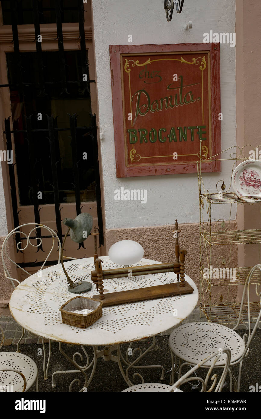 Market stall holder hi-res stock photography and images - Alamy