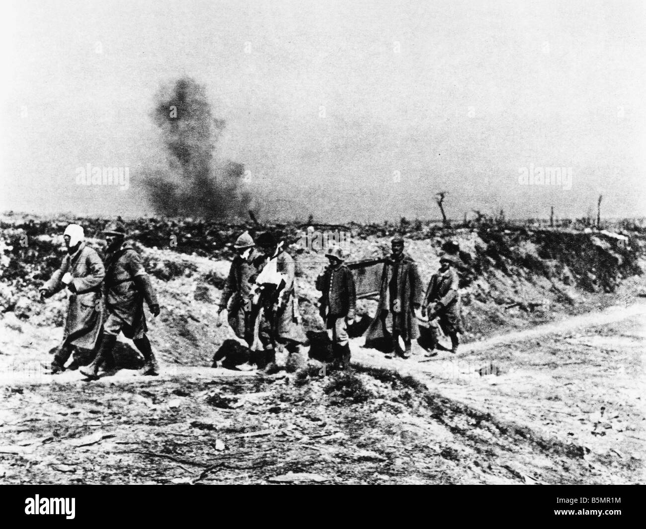 9 1916 9 25 A1 E The Somme German POWs photo 1916 WWI 1914 18 Western ...